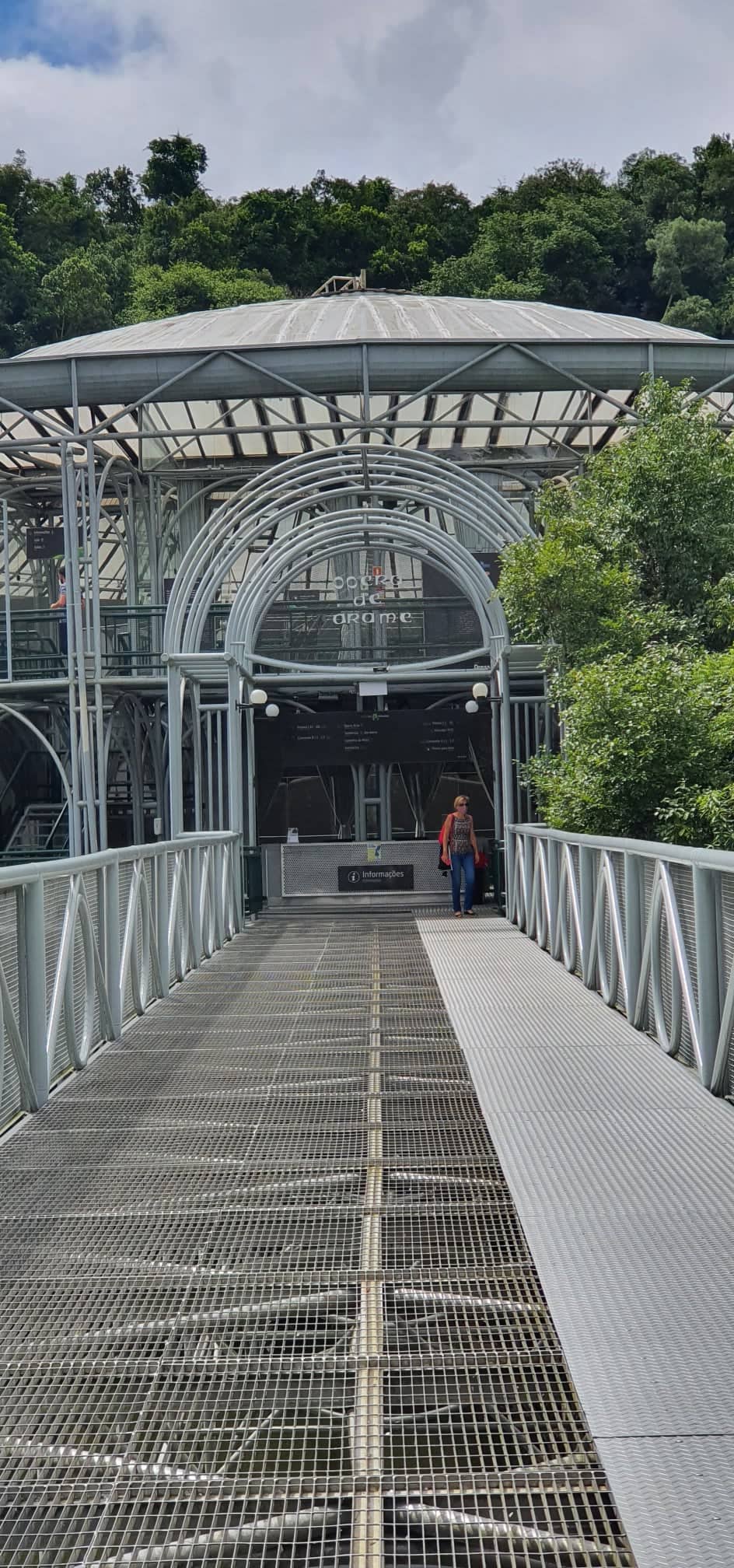 O que fazer em Curitiba: Ópera de Arame - Casa de Viagem